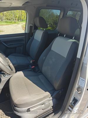 Pelēks Volkswagen Caddy 2013 Kuresāre, ar dzinēja tilpumu 1.60 L un nobraukumu 258 tūkst. km par 6500 €, foto  vietnē AUTOMOTO.COM.LV