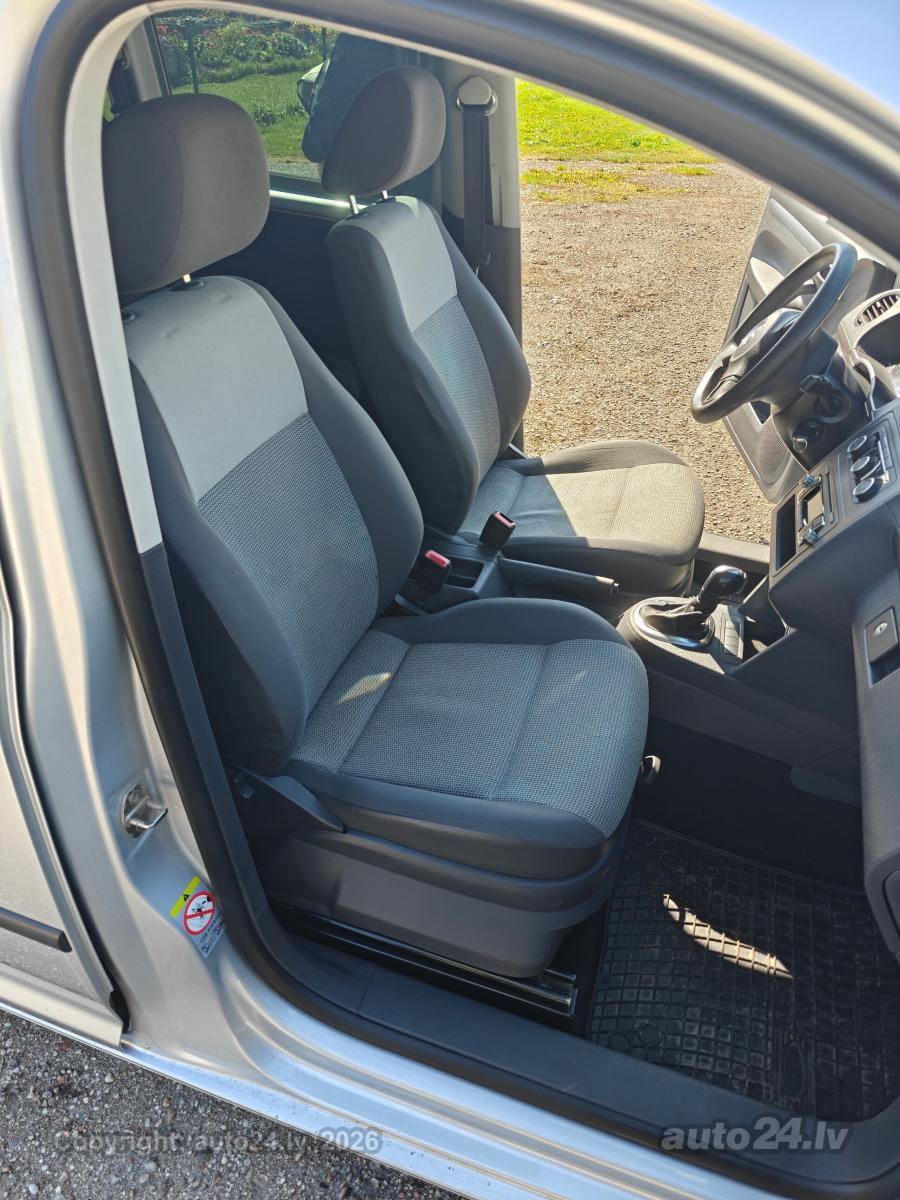 Pelēks Volkswagen Caddy 2013 Kuresāre, ar dzinēja tilpumu 1.60 L un nobraukumu 258 tūkst. km par 6500 €, foto 8 vietnē AUTOMOTO.COM.LV