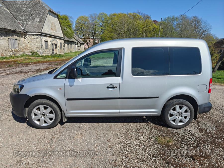 Pelēks Volkswagen Caddy 2013 Kuresāre, ar dzinēja tilpumu 1.60 L un nobraukumu 258 tūkst. km par 6500 €, foto 13 vietnē AUTOMOTO.COM.LV
