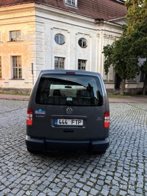 Pelēks Volkswagen Caddy 2013 Tallina, ar dzinēja tilpumu 1.60 L un nobraukumu 261 tūkst. km par 16900 €, foto 6 vietnē AUTOMOTO.COM.LV