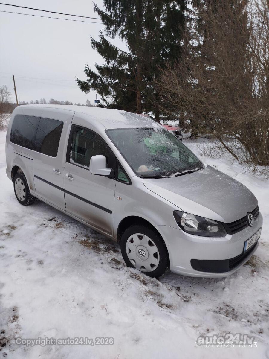Grey Volkswagen Caddy 2014 in Tallinn, with an engine capacity of 1.60 L and mileage of 189 thousand km for 12900 €, photo 2 on AUTOMOTO.COM.LV