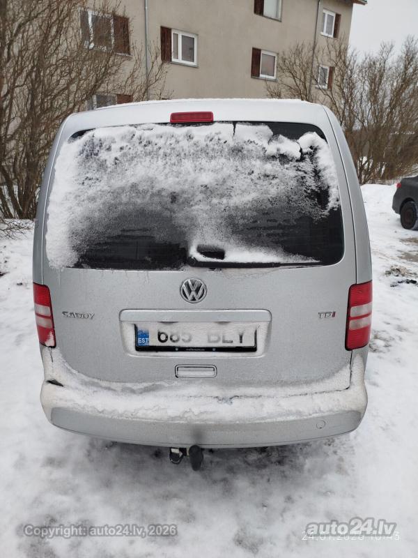 Grey Volkswagen Caddy 2014 in Tallinn, with an engine capacity of 1.60 L and mileage of 189 thousand km for 12900 €, photo 4 on AUTOMOTO.COM.LV