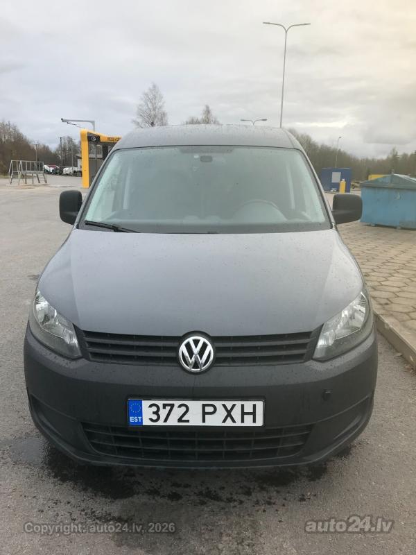 Grey Volkswagen Caddy 2014 in Voru, with an engine capacity of 1.60 L and mileage of 180 thousand km for 4999 €, photo 1 on AUTOMOTO.COM.LV