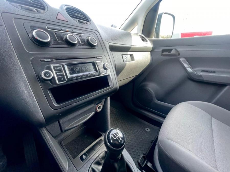 Pelēks Volkswagen Caddy 2014 Rīga, ar dzinēja tilpumu 1.60 L un nobraukumu 0 tūkst. km par 6200 €, foto 9 vietnē AUTOMOTO.COM.LV