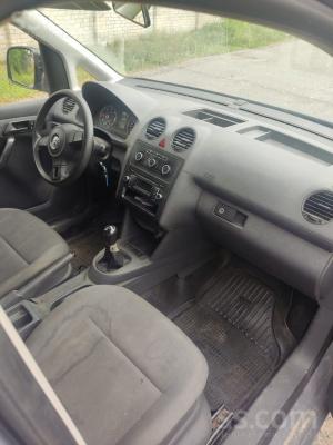 Pelēks Volkswagen Caddy 2014 Rīga, ar dzinēja tilpumu 1.60 L un nobraukumu 469 tūkst. km par 900 €, foto 7 vietnē AUTOMOTO.COM.LV