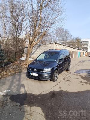 Grey Volkswagen Caddy 2015 in Riga, with an engine capacity of 2.00 L and mileage of 241 thousand km for 13400 €, photo 7 on AUTOMOTO.COM.LV