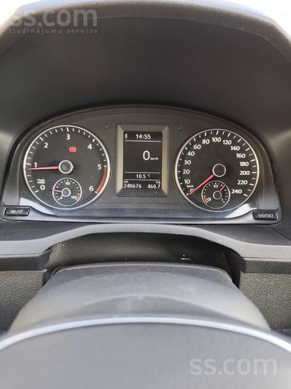 Серый Фольксваген Кадди 2015 в Рига, объемом двигателя 2.00 л и пробегом 241 тыс. км за 13400 €, фото 9 на AUTOMOTO.COM.LV
