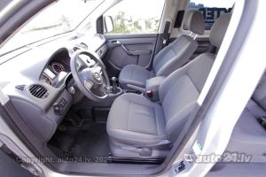 Grey Volkswagen Caddy 2015 in Tallinn, with an engine capacity of 1.60 L and mileage of 340 thousand km for 6700 €, photo 3 on AUTOMOTO.COM.LV