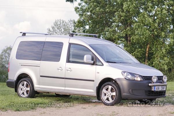 Grey Volkswagen Caddy 2015 in Tallinn, with an engine capacity of 1.60 L and mileage of 340 thousand km for 6700 €, photo 9 on AUTOMOTO.COM.LV