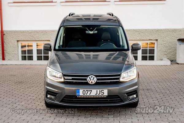 Grey Volkswagen Caddy 2018 in Parnu, with an engine capacity of 2.00 L and mileage of 181 thousand km for 19900 €, photo 2 on AUTOMOTO.COM.LV