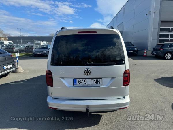Pelēks Volkswagen Caddy 2019 Tallina, ar dzinēja tilpumu 2.00 L un nobraukumu 185 tūkst. km par 15500 €, foto 5 vietnē AUTOMOTO.COM.LV