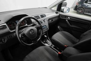 Pelēks Volkswagen Caddy 2019 Tallina, ar dzinēja tilpumu 2.00 L un nobraukumu 185 tūkst. km par 15900 €, foto 8 vietnē AUTOMOTO.COM.LV