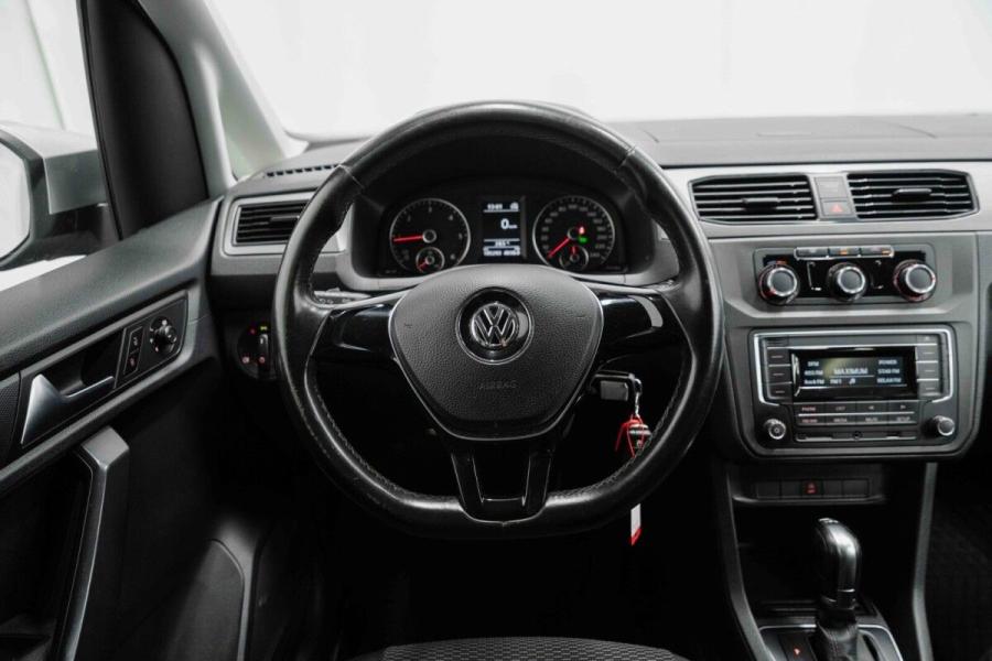 Pelēks Volkswagen Caddy 2019 Tallina, ar dzinēja tilpumu 2.00 L un nobraukumu 185 tūkst. km par 15900 €, foto 11 vietnē AUTOMOTO.COM.LV