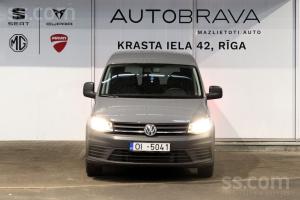 Grey Volkswagen Caddy 2020 in Riga, with an engine capacity of 2.00 L and mileage of 162 thousand km for 14500 €, photo 2 on AUTOMOTO.COM.LV