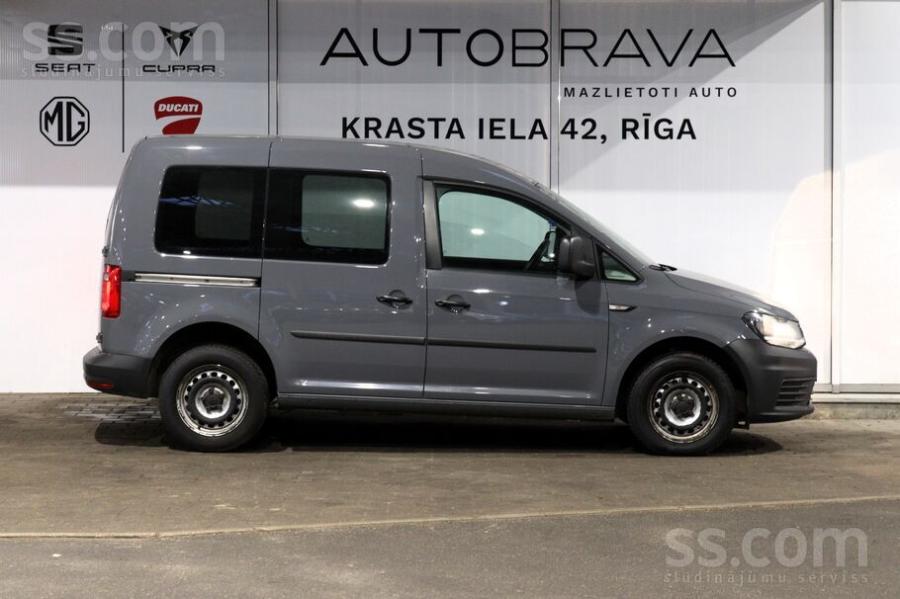 Grey Volkswagen Caddy 2020 in Riga, with an engine capacity of 2.00 L and mileage of 162 thousand km for 14500 €, photo 5 on AUTOMOTO.COM.LV