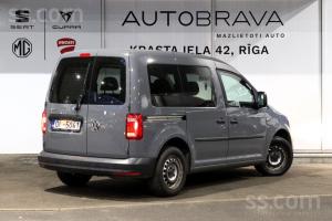 Grey Volkswagen Caddy 2020 in Riga, with an engine capacity of 2.00 L and mileage of 162 thousand km for 14500 €, photo 8 on AUTOMOTO.COM.LV