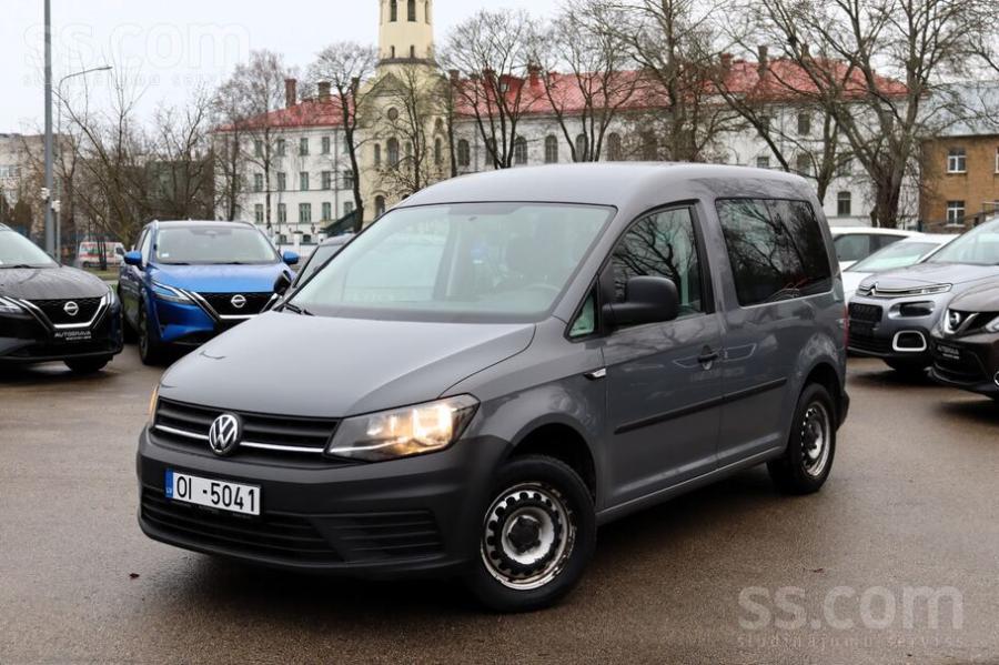 Grey Volkswagen Caddy 2020 in Riga, with an engine capacity of 2.00 L and mileage of 162 thousand km for 14500 €, photo 23 on AUTOMOTO.COM.LV
