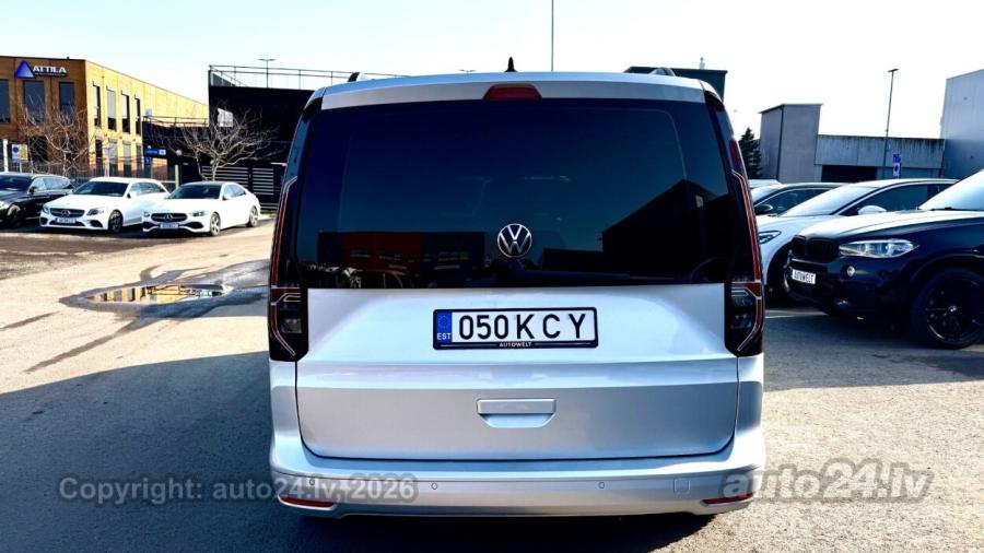 Pelēks Volkswagen Caddy 2023 Tallina, ar dzinēja tilpumu 2.00 L un nobraukumu 115 tūkst. km par 21990 €, foto 28 vietnē AUTOMOTO.COM.LV