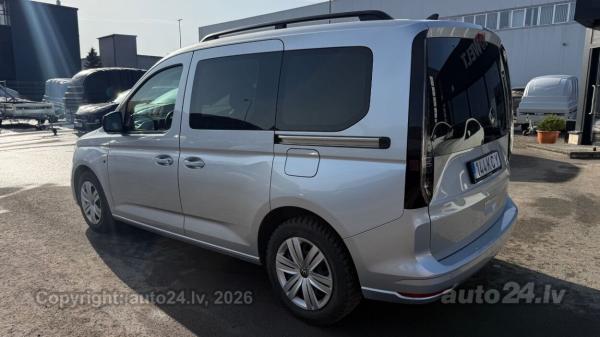 Pelēks Volkswagen Caddy 2023 Tallina, ar dzinēja tilpumu 2.00 L un nobraukumu 132 tūkst. km par 20990 €, foto 5 vietnē AUTOMOTO.COM.LV
