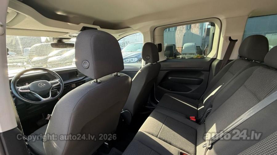 Grey Volkswagen Caddy 2023 in Tallinn, with an engine capacity of 2.00 L and mileage of 132 thousand km for 20990 €, photo 16 on AUTOMOTO.COM.LV