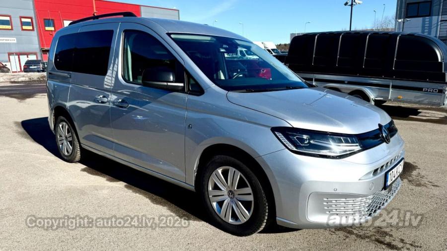 Grey Volkswagen Caddy 2023 in Tallinn, with an engine capacity of 2.00 L and mileage of 83 thousand km for 22990 €, photo 3 on AUTOMOTO.COM.LV