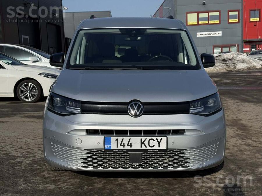Серый Фольксваген Кадди 2023 в Таллин, объемом двигателя 2.00 л и пробегом 132 тыс. км за 19900 €, фото 3 на AUTOMOTO.COM.LV