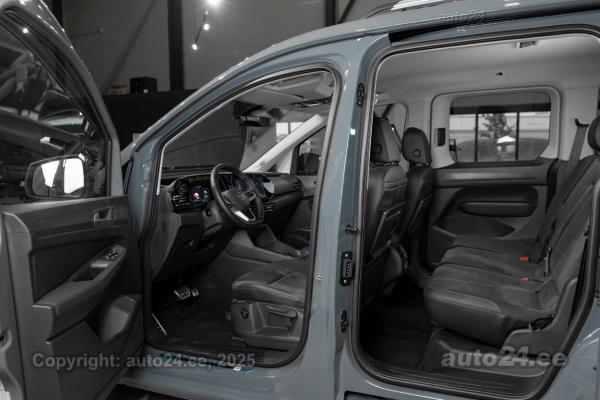 Grey Volkswagen Caddy 2024 in Riga, with an engine capacity of 1.50 L and mileage of 11 thousand km for 36900 €, photo 11 on AUTOMOTO.COM.LV