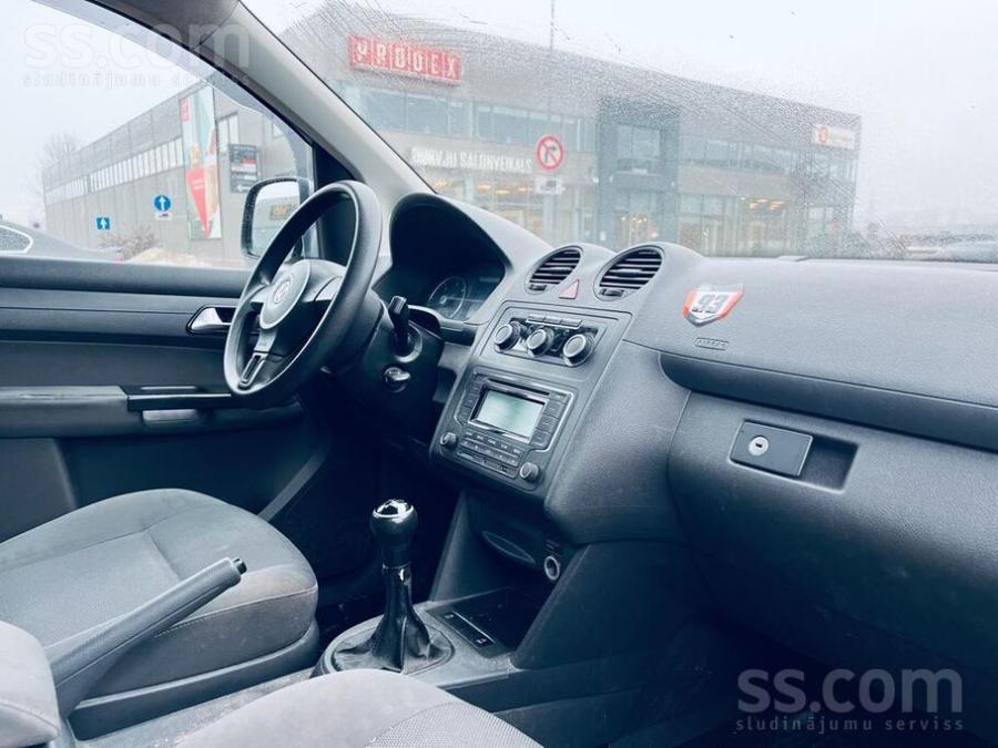 Volkswagen Caddy 2011 Rīga, ar dzinēja tilpumu 1.60 L un nobraukumu 412 tūkst. km par 4050 €, foto 6 vietnē AUTOMOTO.COM.LV