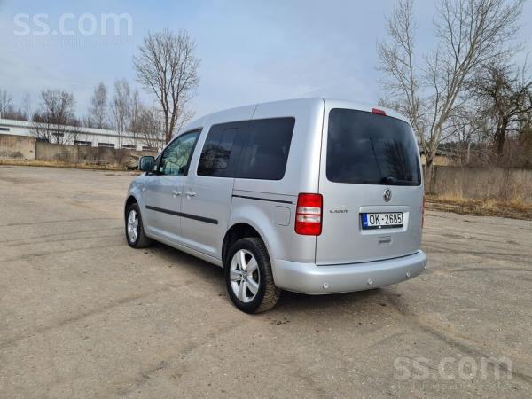 Volkswagen Caddy 2012 in Ogre, with an engine capacity of 1.60 L and mileage of 0 thousand km for 6770 €, photo 7 on AUTOMOTO.COM.LV
