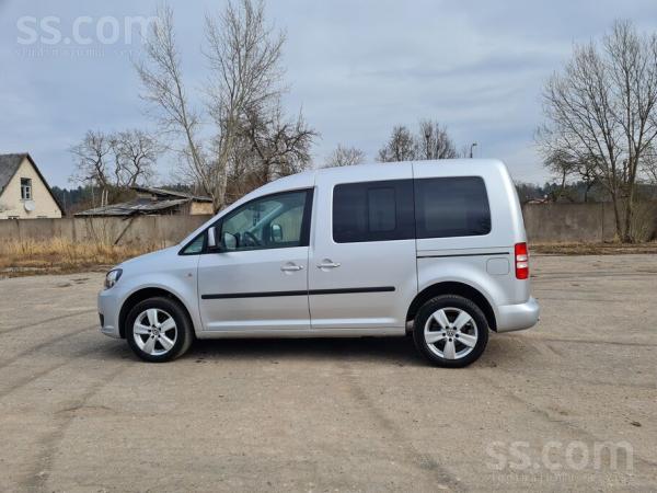 Volkswagen Caddy 2012 in Ogre, with an engine capacity of 1.60 L and mileage of 0 thousand km for 6770 €, photo 8 on AUTOMOTO.COM.LV