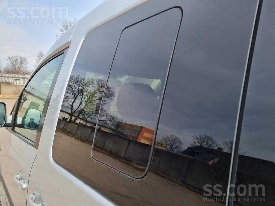 Volkswagen Caddy 2012 in Ogre, with an engine capacity of 1.60 L and mileage of 0 thousand km for 6770 €, photo 12 on AUTOMOTO.COM.LV