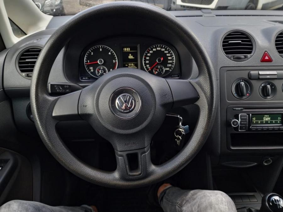Volkswagen Caddy 2012 Rīga, ar dzinēja tilpumu 1.60 L un nobraukumu 241 tūkst. km par 6800 €, foto 5 vietnē AUTOMOTO.COM.LV