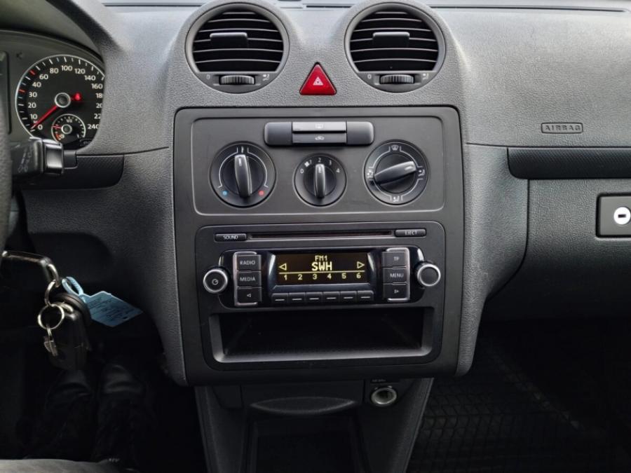 Volkswagen Caddy 2012 Rīga, ar dzinēja tilpumu 1.60 L un nobraukumu 241 tūkst. km par 6800 €, foto 8 vietnē AUTOMOTO.COM.LV
