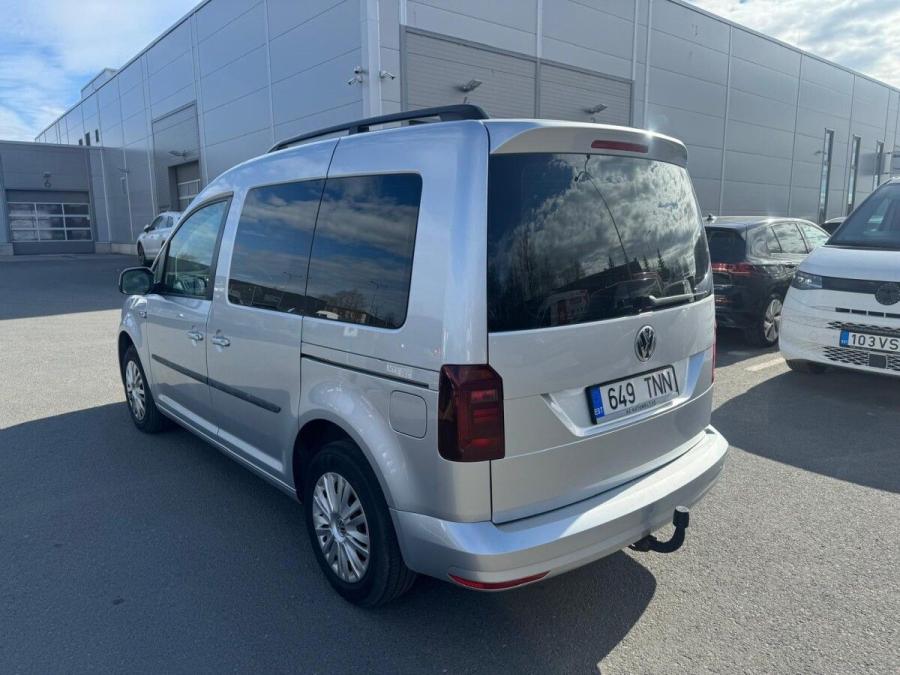 Volkswagen Caddy 2019 Peetri, ar dzinēja tilpumu 2.00 L un nobraukumu 185 tūkst. km par 15100 €, foto 5 vietnē AUTOMOTO.COM.LV