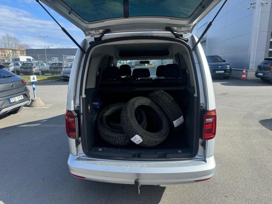 Volkswagen Caddy 2019 Peetri, ar dzinēja tilpumu 2.00 L un nobraukumu 185 tūkst. km par 15100 €, foto 9 vietnē AUTOMOTO.COM.LV