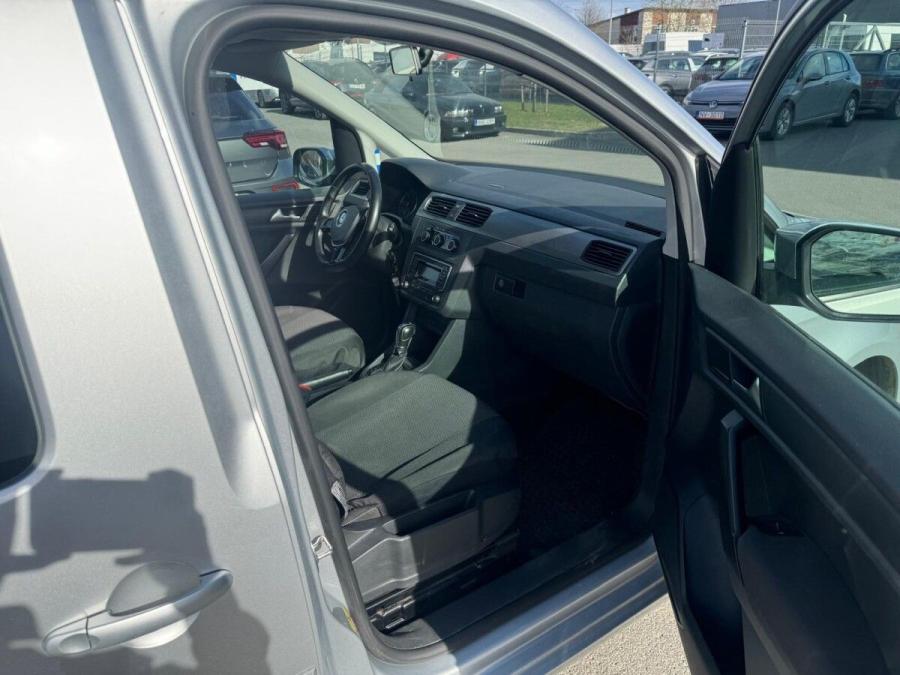 Volkswagen Caddy 2019 Peetri, ar dzinēja tilpumu 2.00 L un nobraukumu 185 tūkst. km par 15100 €, foto 10 vietnē AUTOMOTO.COM.LV