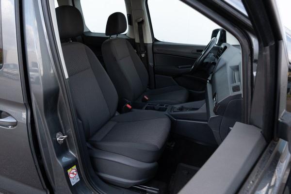Volkswagen Caddy 2023 Rīga, ar dzinēja tilpumu 2.00 L un nobraukumu 42 tūkst. km par 24500 €, foto 7 vietnē AUTOMOTO.COM.LV