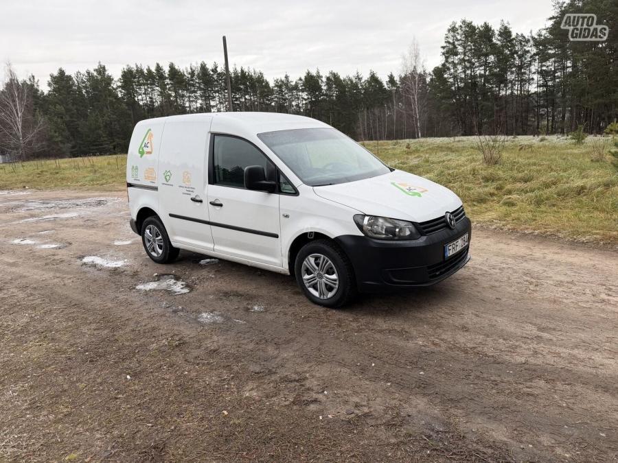 Volkswagen Caddy 2011 in Vilnius, with an engine capacity of 1.60 L and mileage of 420 thousand km for 2250 €, photo 3 on AUTOMOTO.COM.LV