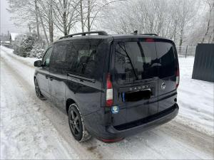 Volkswagen Caddy 2022 in Kaunas, with an engine capacity of 2.00 L and mileage of 300 thousand km for 15300 €, photo 3 on AUTOMOTO.COM.LV