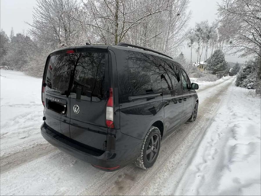 Volkswagen Caddy 2022 in Kaunas, with an engine capacity of 2.00 L and mileage of 300 thousand km for 15300 €, photo 4 on AUTOMOTO.COM.LV