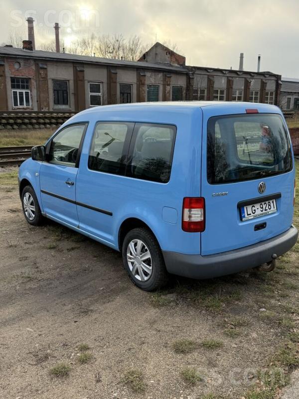 Volkswagen Caddy 2004 Liepāja, ar dzinēja tilpumu 2.00 L un nobraukumu 242 tūkst. km par 1900 €, foto 4 vietnē AUTOMOTO.COM.LV