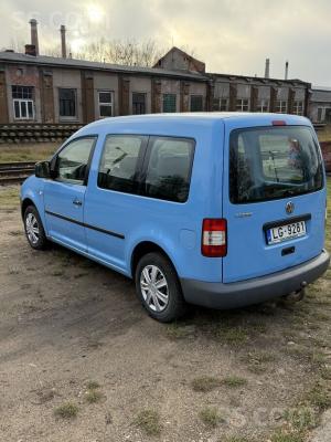 Volkswagen Caddy 2004 Liepāja, ar dzinēja tilpumu 2.00 L un nobraukumu 242 tūkst. km par 1900 €, foto 4 vietnē AUTOMOTO.COM.LV