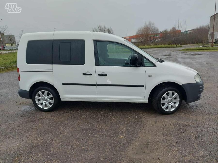 Volkswagen Caddy 2005 in Ukmerge, with an engine capacity of 2.00 L and mileage of 450 thousand km for 1850 €, photo 4 on AUTOMOTO.COM.LV