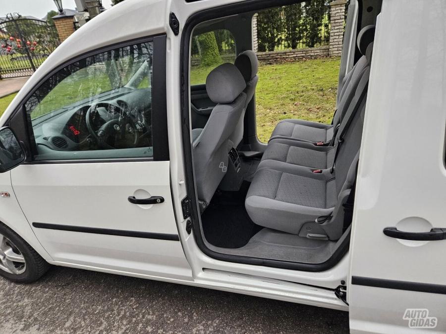 Volkswagen Caddy 2010 in Mazeikiai, with an engine capacity of 1.90 L and mileage of 255 thousand km for 4350 €, photo 24 on AUTOMOTO.COM.LV