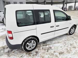 Volkswagen Caddy 2010 Mažeikiai, ar dzinēja tilpumu 1.90 L un nobraukumu 255 tūkst. km par 4350 €, foto  vietnē AUTOMOTO.COM.LV