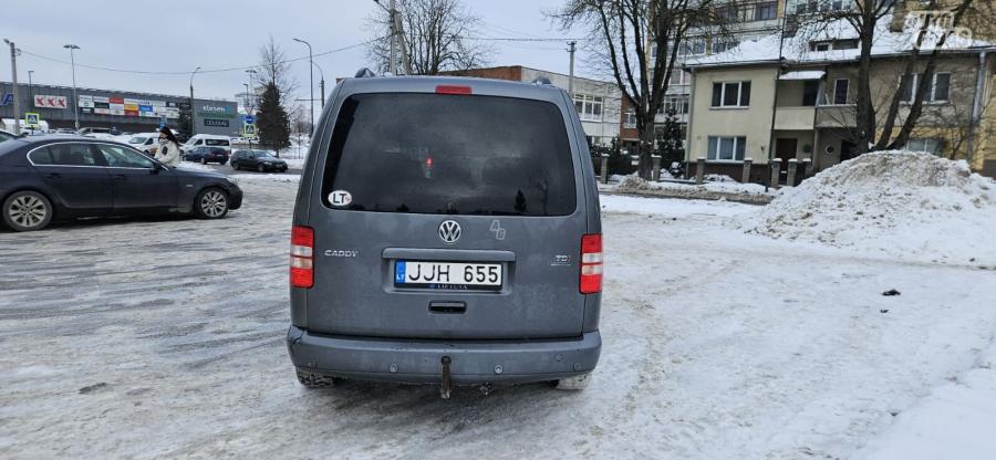Volkswagen Caddy 2011 in Kaunas, with an engine capacity of 1.60 L and mileage of 500 thousand km for 4500 €, photo 3 on AUTOMOTO.COM.LV