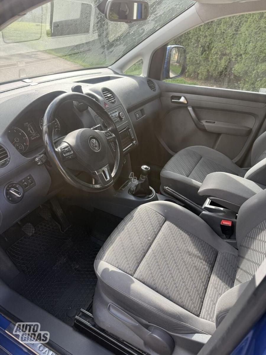 Volkswagen Caddy 2011 Ukmergė, ar dzinēja tilpumu 2.00 L un nobraukumu 318 tūkst. km par 3250 €, foto 7 vietnē AUTOMOTO.COM.LV