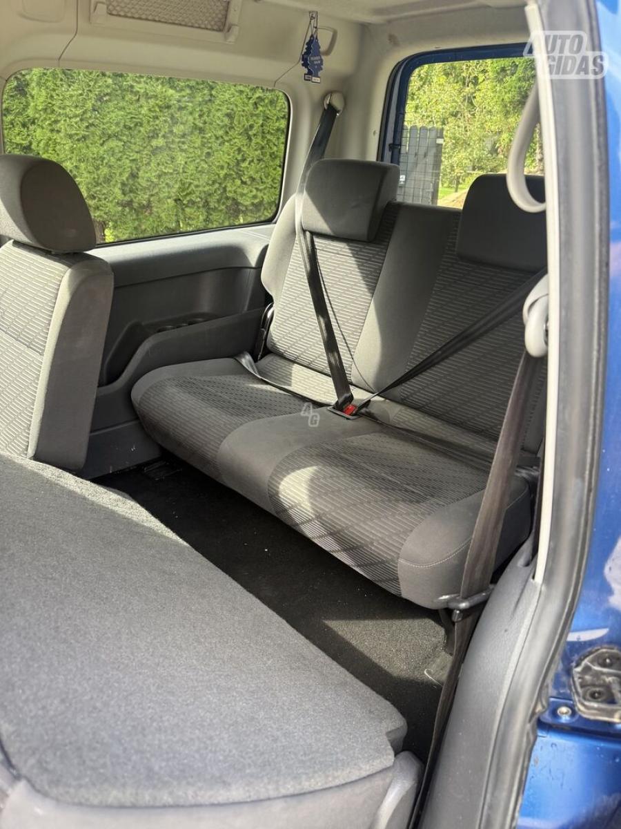 Volkswagen Caddy 2011 Ukmergė, ar dzinēja tilpumu 2.00 L un nobraukumu 318 tūkst. km par 3250 €, foto 8 vietnē AUTOMOTO.COM.LV