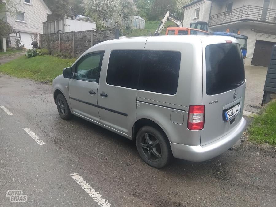 Volkswagen Caddy 2005 Kauņa, ar dzinēja tilpumu 1.90 L un nobraukumu 326 tūkst. km par 2300 €, foto 5 vietnē AUTOMOTO.COM.LV