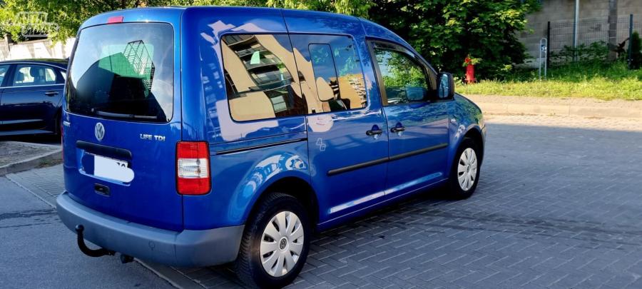 Volkswagen Caddy 2005 in Kaunas, with an engine capacity of 1.90 L and mileage of 382 thousand km for 1650 €, photo 5 on AUTOMOTO.COM.LV